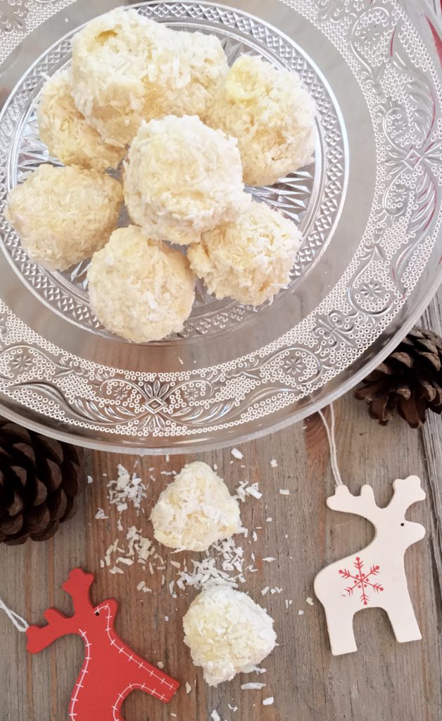 White Chocolate Coconut Snowball Truffles - Something Sweet Something ...