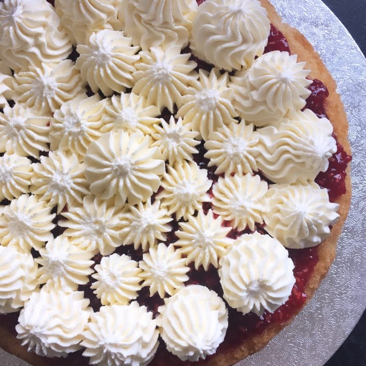 Victoria Sponge Cake - Something Sweet Something Savoury