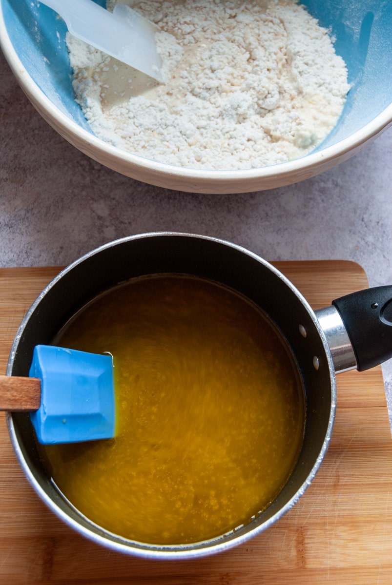 Golden Syrup Cake - Something Sweet Something Savoury