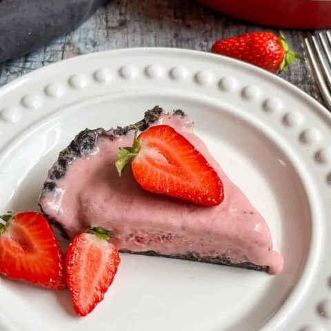 Strawberry Ice Cream Pie - Something Sweet Something Savoury