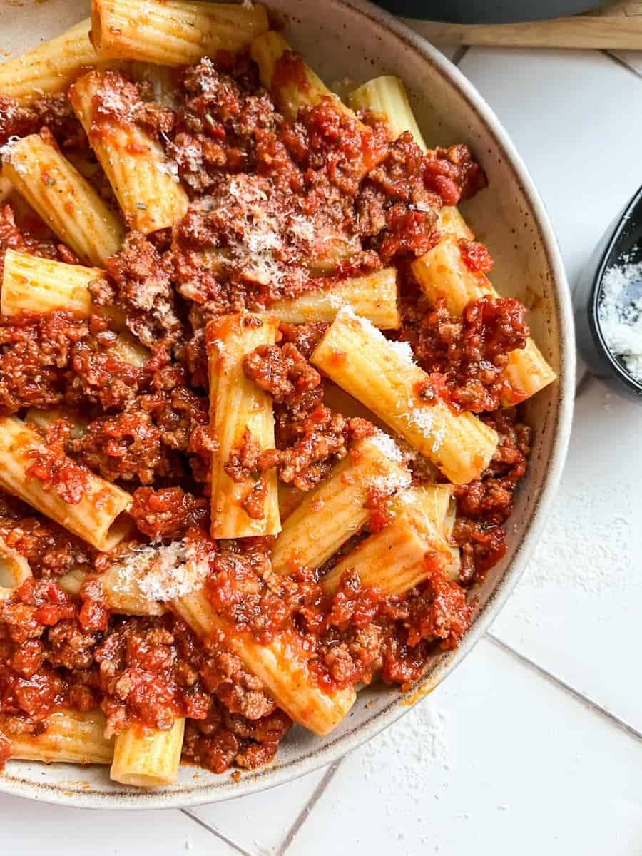 Quick and easy Bolognese recipe - Something Sweet Something Savoury