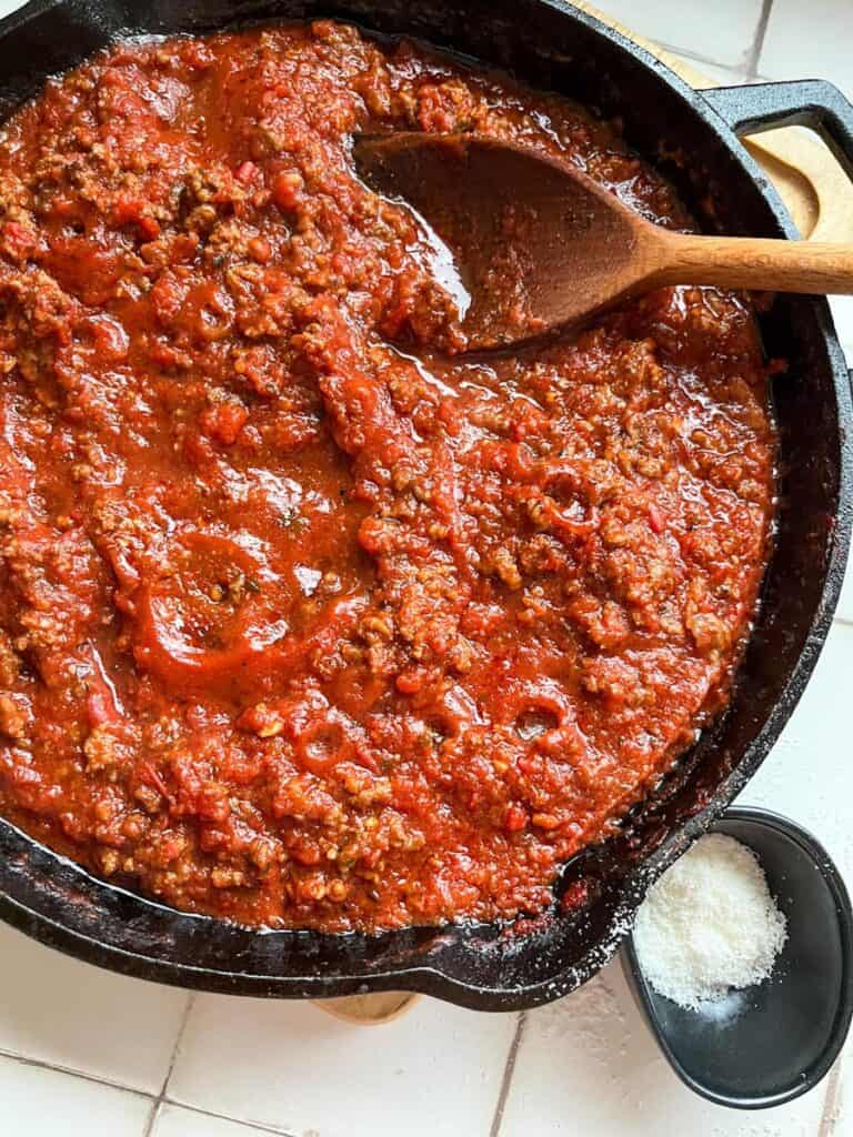 Quick and easy Bolognese recipe - Something Sweet Something Savoury