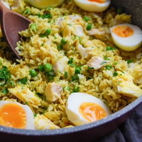 Easy Kedgeree Recipe - Something Sweet Something Savoury