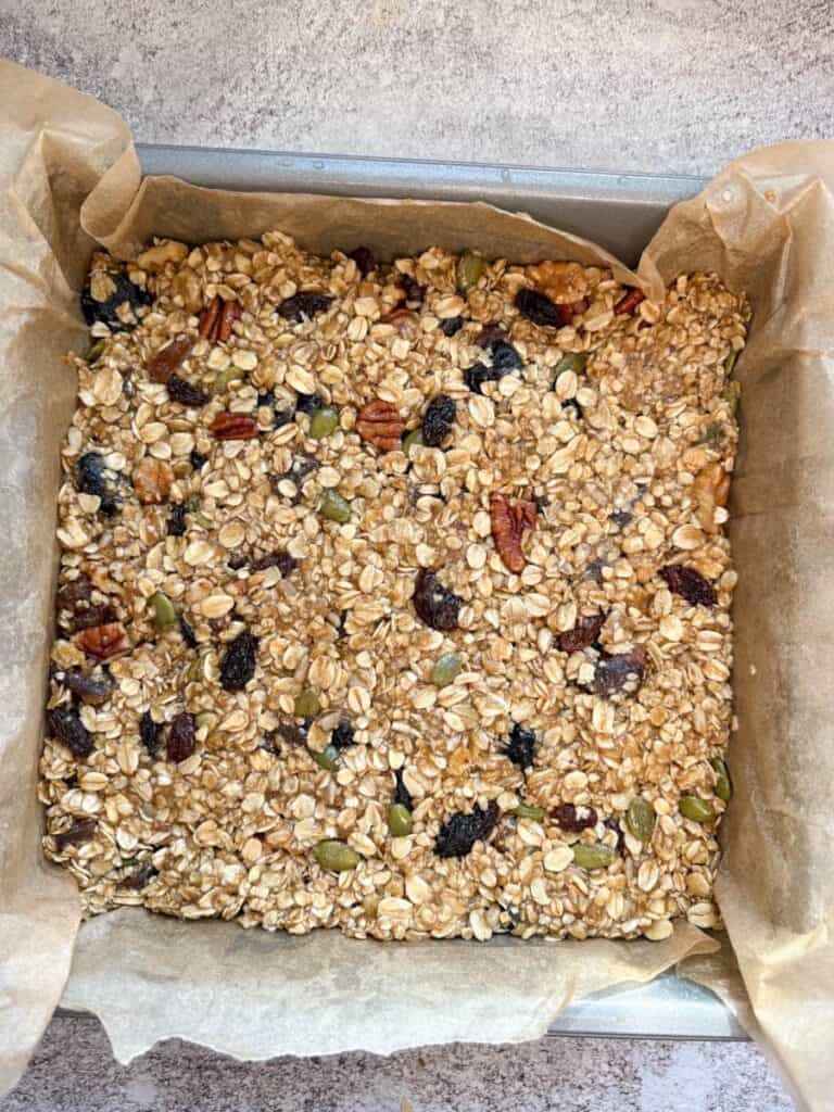 Soft and Chewy Granola Bars - Something Sweet Something Savoury